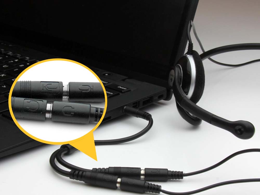 StarTech Headset Adapter for Separate Headphone/Microphone Plugs ...