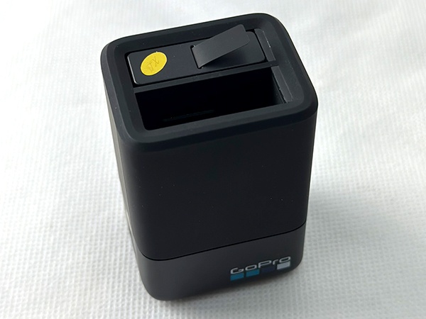 OPEN BOX - GoPro Dual Battery Charger for HERO5 Black (GPAADBD-001 ...
