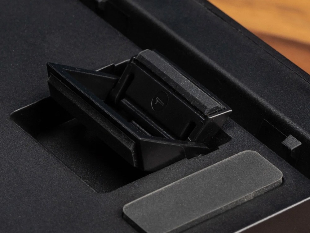 Keychron C3 Pro QMK/VIA Red Backlight Red Switch Mechanical Keyboard ...