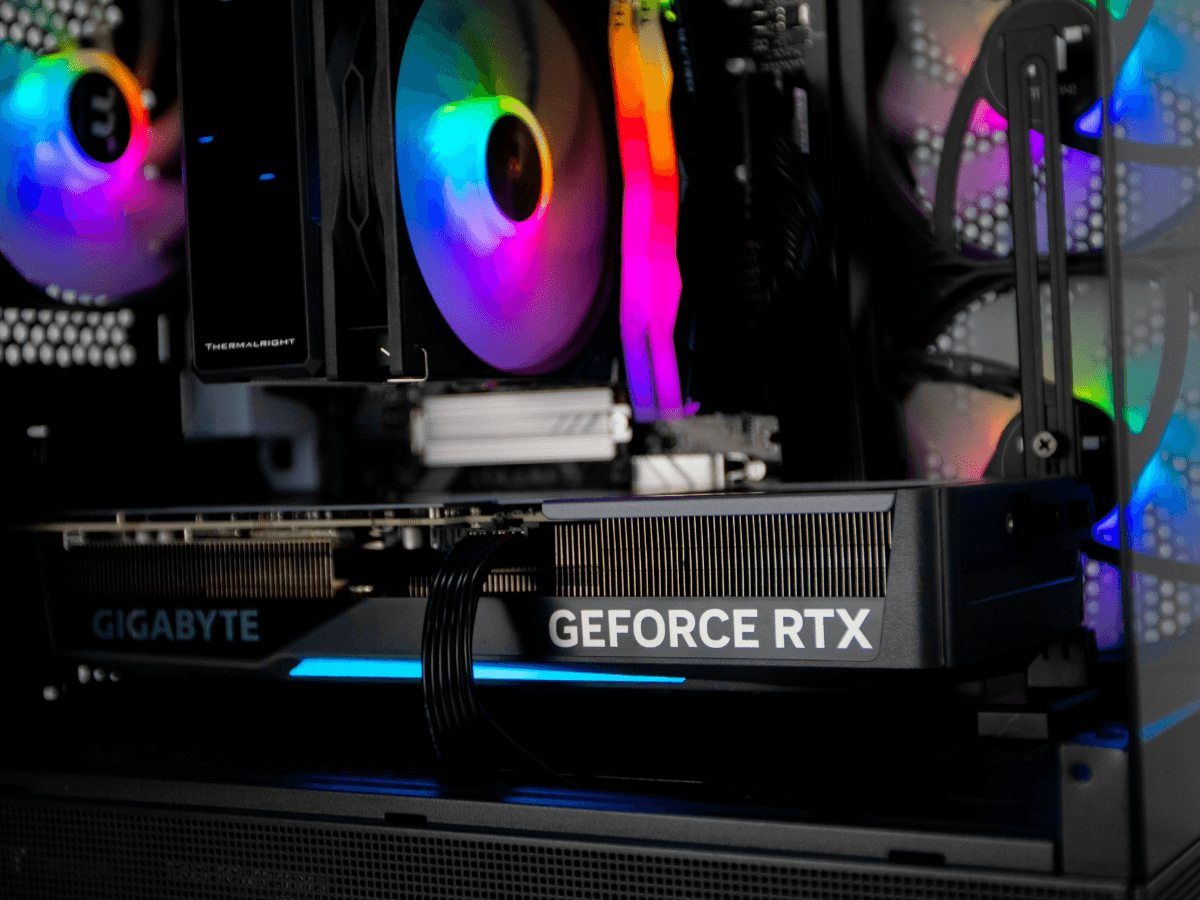 Centre Com Thunder Z Ryzen 5 9600X RTX 5070 Ti Gaming PC with Windows 11 License [KZAGB_TZ9600X ...